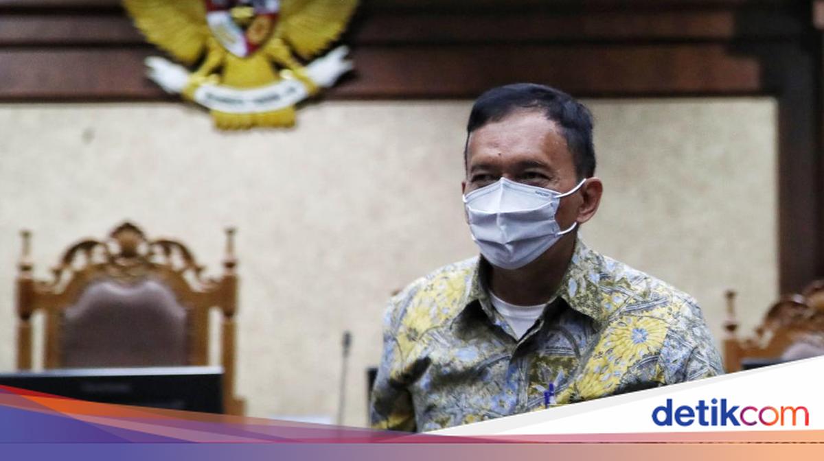 Vonis 7 Tahun Eks Pejabat Ditjen Pajak Angin Prayitno Disunat