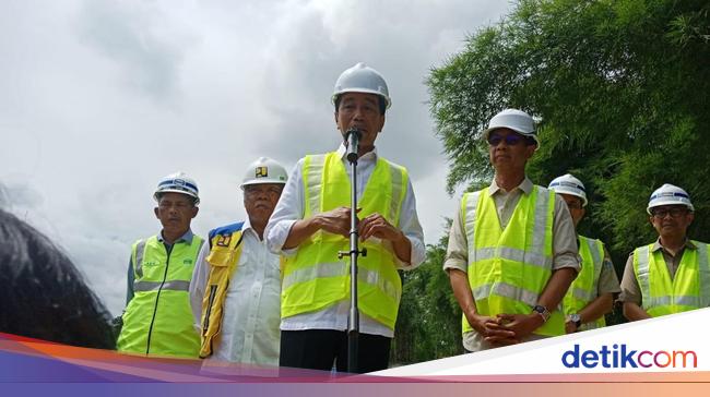 Gaduh Biaya Haji 2023 Naik, Presiden Jokowi: Baru Kajian Gaduh Biaya Haji 2023 Naik, Presiden Jokowi: Baru Kajian