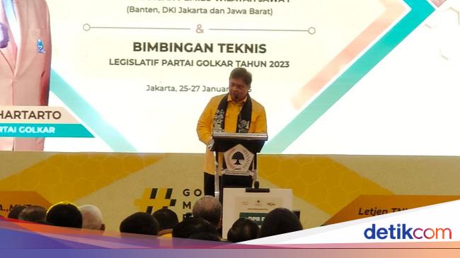 Ada RK, Airlangga Tambah Target Kursi Parlemen Golkar di Jabar-DKI 2024 Ada RK, Airlangga Tambah Target Kursi Parlemen Golkar di Jabar-DKI 2024
