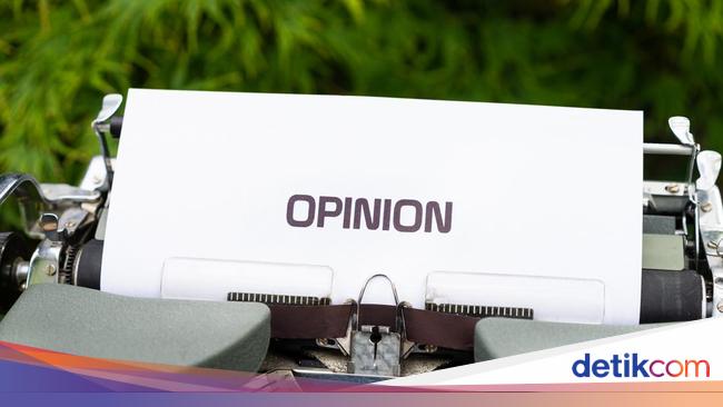 100 Contoh Kalimat Opini beserta Ciri-ciri dan Jenisnya