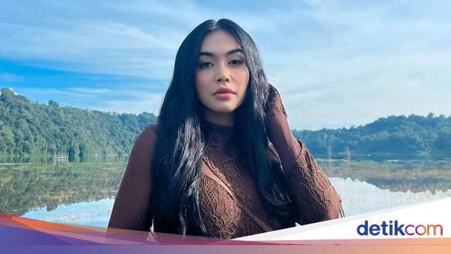 Reaksi Denada Lagunya Dipakai Snoop Dogg di Instagram