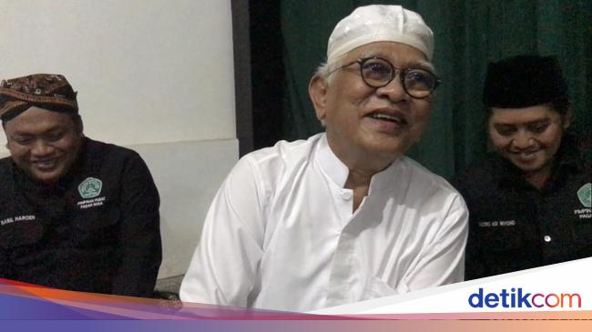 Cerita Gus Mus Bikin Mars Satu Abad NU