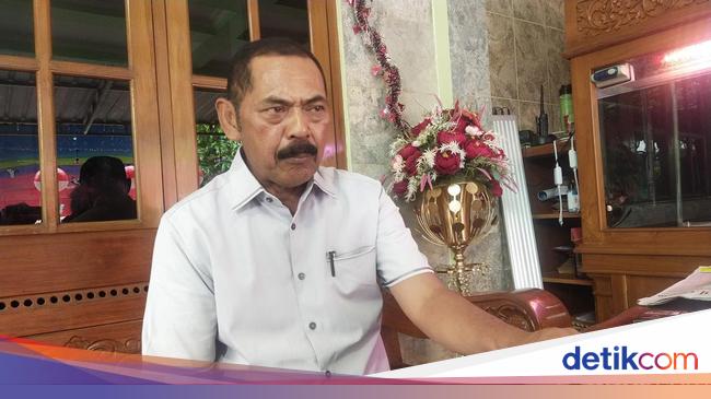 Sederet Kritik FX Rudy buat Gibran dan Teguh