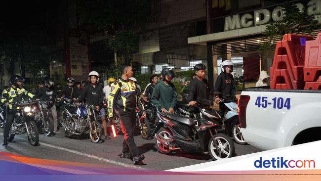 Razia Knalpot Brong di Kota Kediri, 30 Motor-Pengendara Diamankan