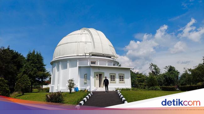 Melihat Koleksi Observatorium Bosscha Bandung Barat