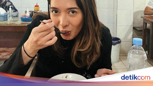 Marchella FP, Teman Dekat Ariel Noah yang Hobi Kulineran