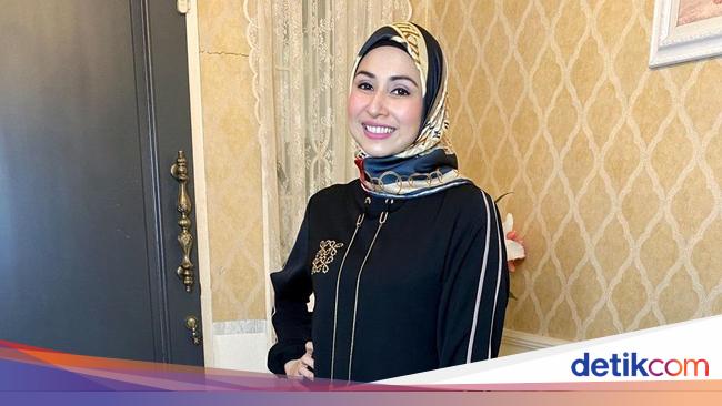 Rahasia Deswita Maharani Tetap Fresh di Usia Kepala Empat