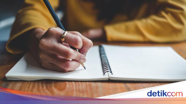 10 Contoh Teks Story Telling Bahasa Inggris Singkat dan Mudah Dihafal