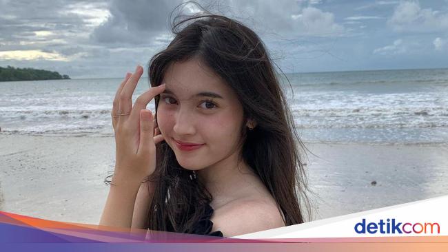 Gaby Rosse, Selebgram yang Cantik dan Kebiasaannya di Luar Nalar