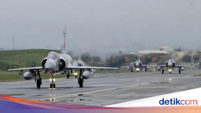 Kemhan Beli 12 Pesawat Tempur Mirage 2000-5 Bekas Qatar, Ini Alasannya Kemhan Beli 12 Pesawat Tempur Mirage 2000-5 Bekas Qatar, Ini Alasannya