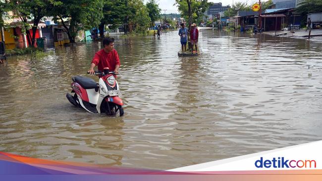 Diguyur Hujan Lebat, Kawasan Kota Sorong Terendam Banjir