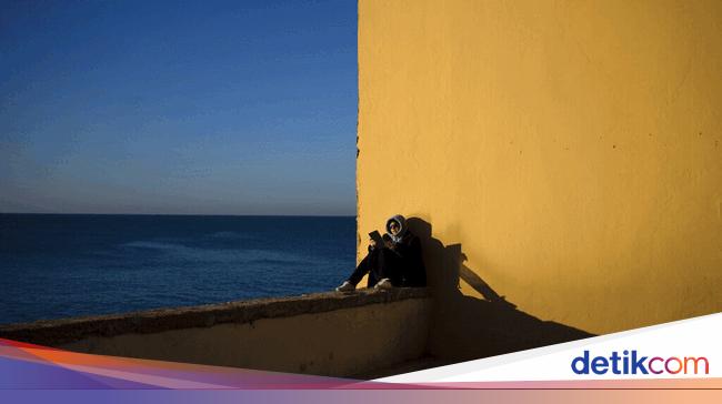 Bingkai Sepekan: Merapal Doa dalam Guratan Warna