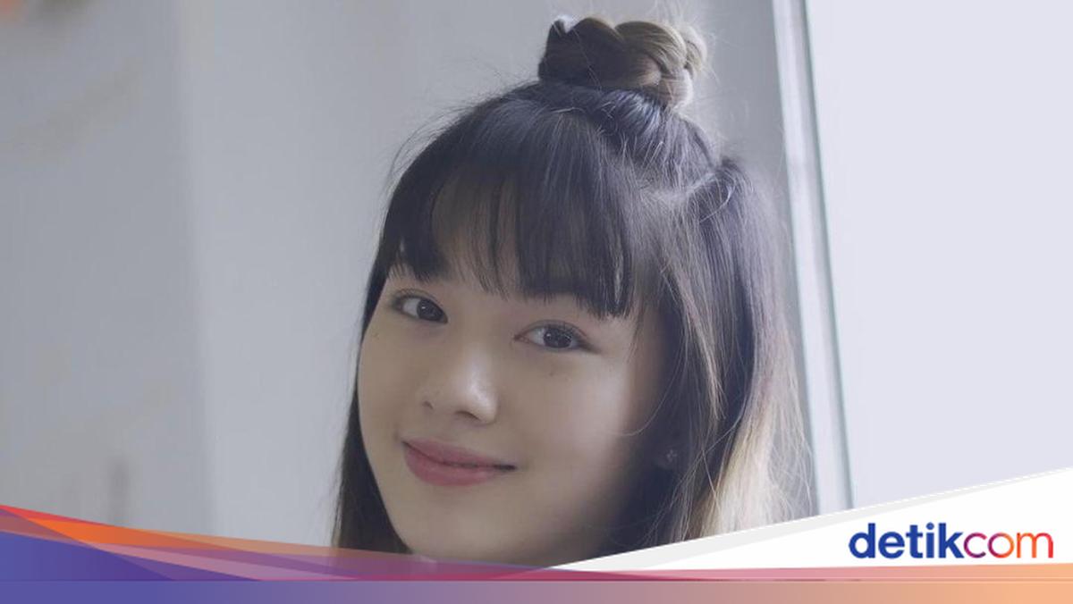 Claudy Putri Nikmati Kuliah S2, Kerja Kantoran hingga Syuting Barengan
