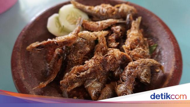 Menjajal Sambal Wader Legendaris di Mojokerto