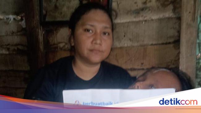 Kesulitan Jualan, Bocah dengan Kelainan Rangka Kepala Terbantu Donasi ... Kesulitan Jualan, Bocah dengan Kelainan Rangka Kepala Terbantu Donasi ...