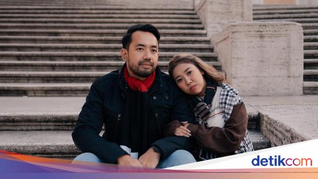 Kiky Saputri Menangis Ungkap Syukur dan Bicara Kematian dengan Khairi