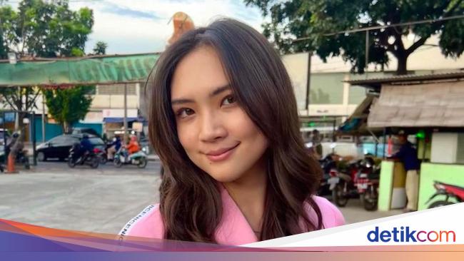 Kathleen Carolyne Terjun Berakting Berkat Kakaknya