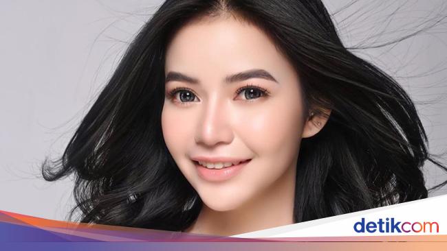 Paket Lengkap Sofya Nenga: Model, Akting, Penyanyi hingga Pramugari