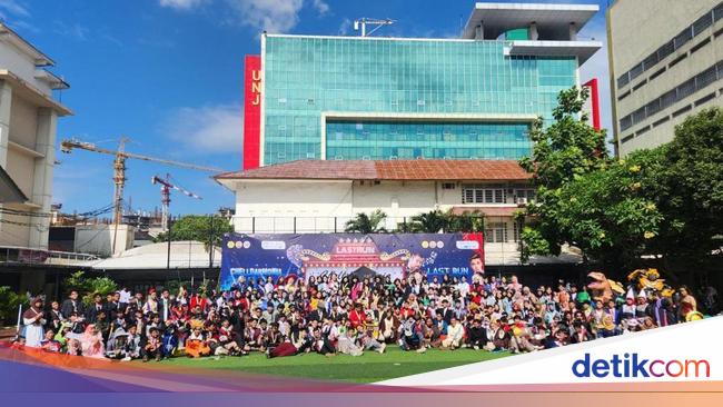 Kegiatan Lari Kenangan Siswa SMP Labschool Jakarta