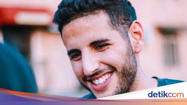 Vlogger Nas Daily ke Bali, Belajar Bahasa Isyarat Kolok