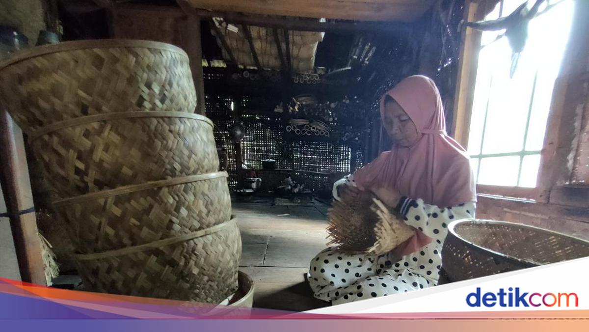 Lezatnya Nasi dari Boboko yang Sisakan Kerinduan Mendalam