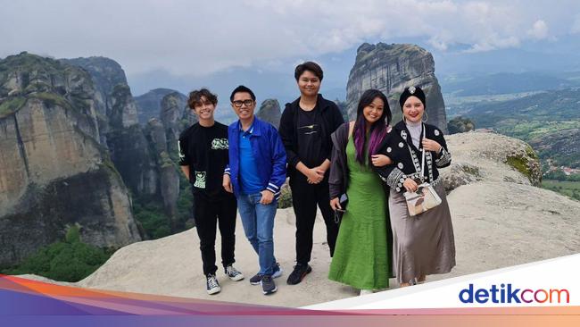 Eko Patrio Jelaskan Anaknya Bisa Kuliah di Singapura Sejak Umur 15 Tahun