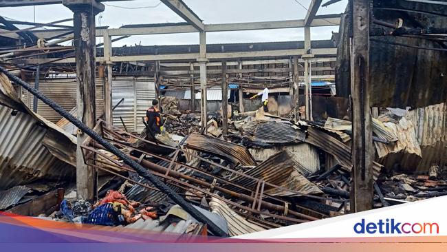 Pemprov Bali Bantu Pemilik Kios-Perbaikan Pasar Lelateng Pasca Kebakaran