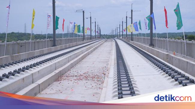 Progres Kereta Cepat Terkini: Landasan Tempat Rel Bertumpu Rampung