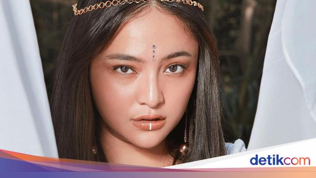 Marshanda Pamit di Instagram: Tahun Ini Chapter Terakhirku