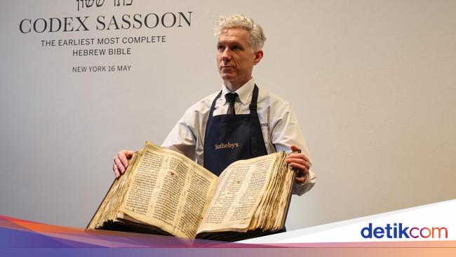 Kitab Ibrani Berusia 1.100 Tahun Dipamerkan di Israel Sebelum Dilelang