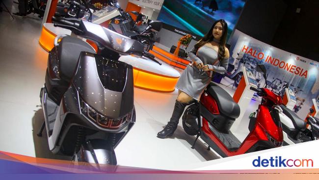Motor Listrik China Yadea Sapa Indonesia, Mejeng di IIMS 2023