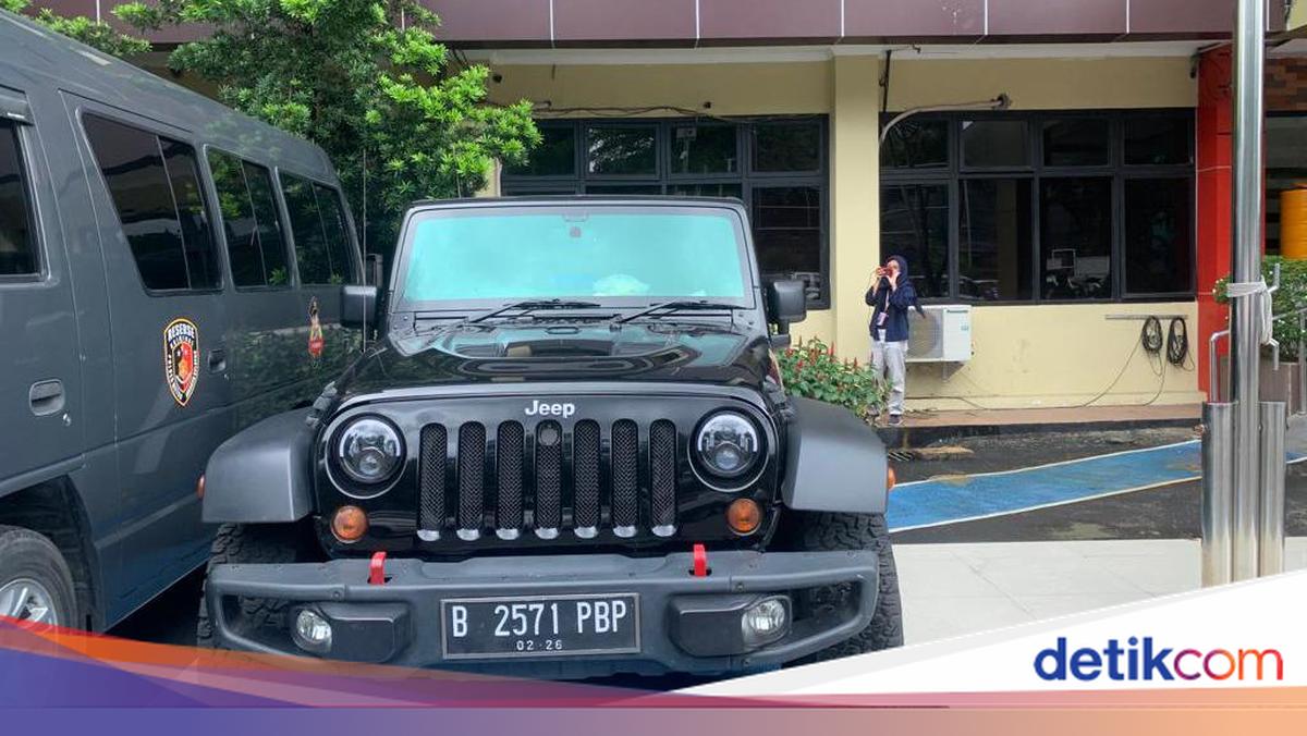 Fakta-fakta Jeep Rubicon 'Punya' Mario Dandy, Pajak Mati-Alamat Pemilik ...
