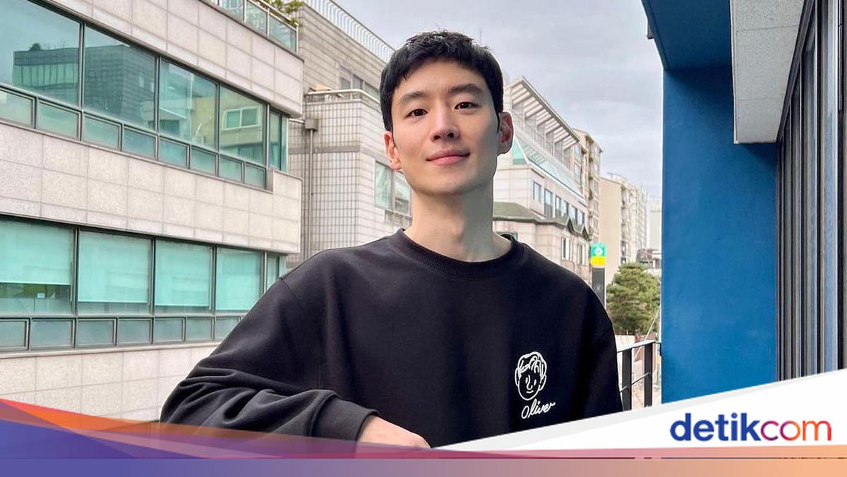 Lee Je Hoon Ungkap Keinginan Nikah Sebelum 40 Tahun Usai Ngaku Kesepian
