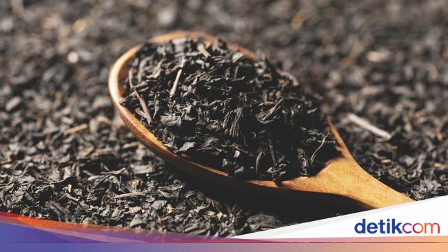 7 Manfaat Ampas Teh untuk Bersihkan Barang di Rumah yang Jarang Diketahui
