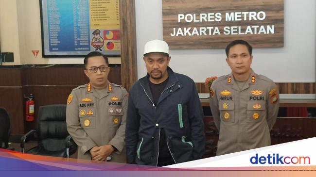 Sahroni Sambangi Polres Jaksel Terkait Kasus Anak Pejabat Pajak Aniaya David
