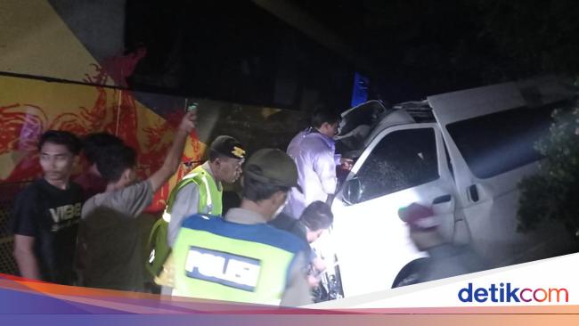 Kronologi Kecelakaan Maut Travel Panca Sari vs Bus hingga Renggut 6 Jiwa Kronologi Kecelakaan Maut Travel Panca Sari vs Bus hingga Renggut 6 Jiwa