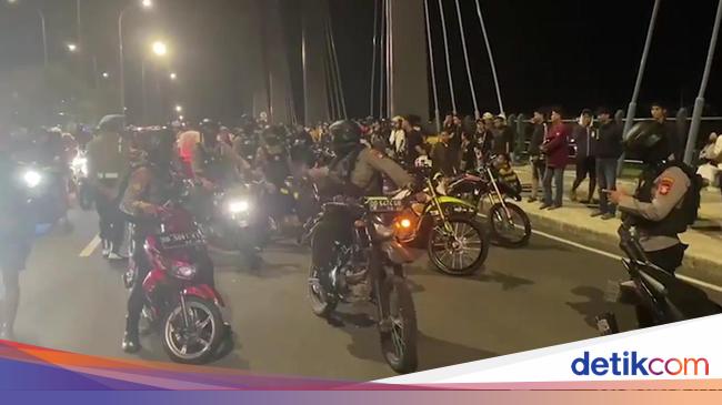 73 Motor Knalpot Brong Terjaring Razia di Kawasan CPI Makassar