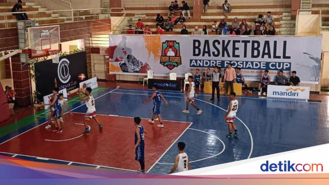 Turnamen Andre Rosiade Cup Cari Calon Pebasket Unggulan di Padang