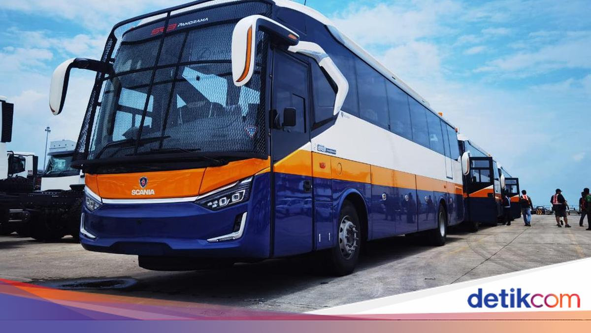 Bus Laksana yang Diekspor ke Laos: Pakai Setir Kiri, Tak Punya Pintu ...
