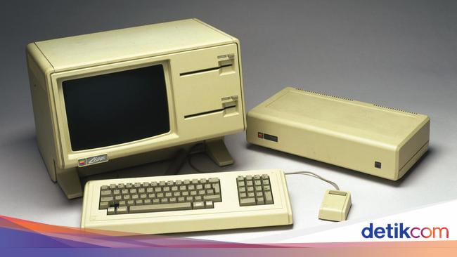 Ratusan Komputer Jadul Apple Dilelang, Tertarik?