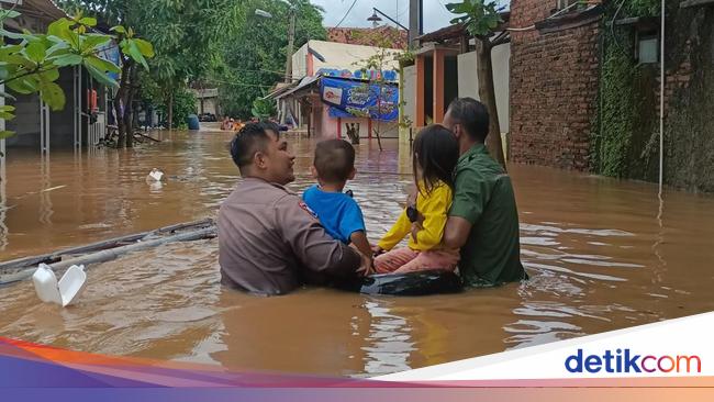 55 Desa Terendam Banjir, Karawang Tetapkan Status Tanggap Darurat