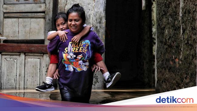 Kondisi Terkini Banjir di Kebon Pala Jakarta Timur Kondisi Terkini Banjir di Kebon Pala Jakarta Timur