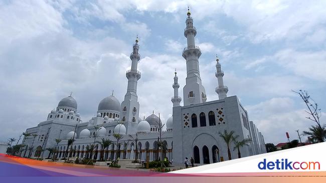 Parkir Masjid Sheikh Zayed Solo Dipindah, Berikut 6 Lokasinya