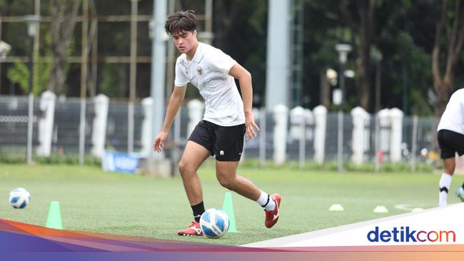 Dipanggil STY, Bek PSIS Brandon Scheunemann Susul Garuda Muda ke Uzbekistan