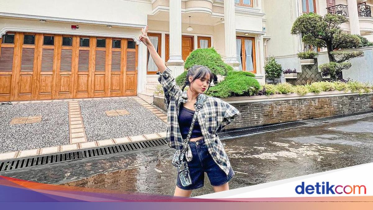 Harga Rumah Baru Fuji yang Dibeli di Usia 20 Tahun