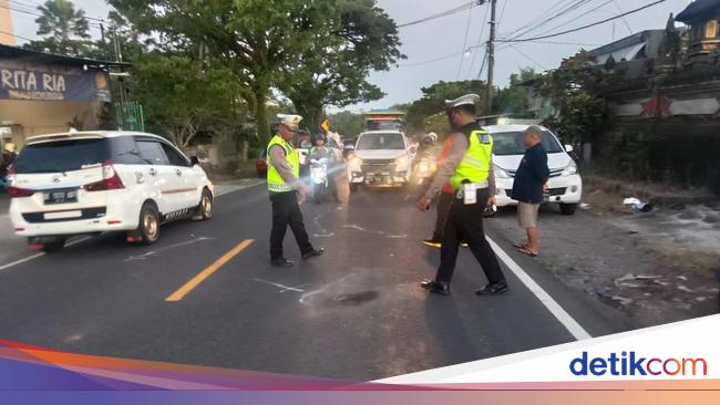 Ditabrak Lari Truk, Siswi SMK Tewas Ditabrak Lari Truk, Siswi SMK Tewas