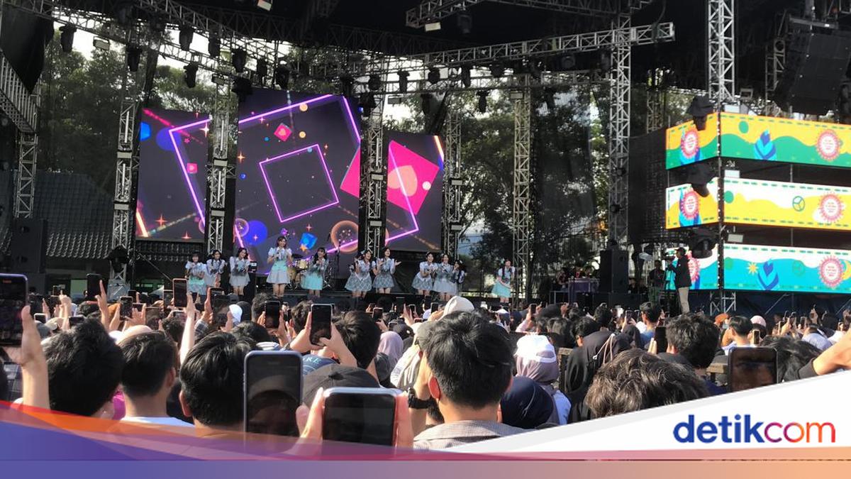 Profil dan Biodata 13 Anggota JKT48 Generasi 11 Terbaru