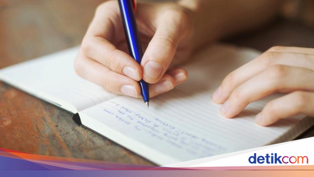 100+ Contoh Catatan Wali Kelas di Rapor Kurikulum Merdeka