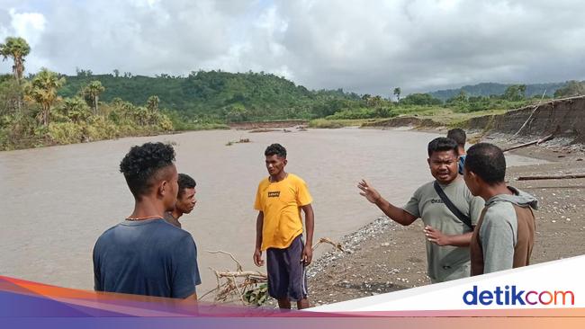 Nekat Terabas Banjir Sungai Kapsali, Pemuda Amfoang Hilang Terseret Arus