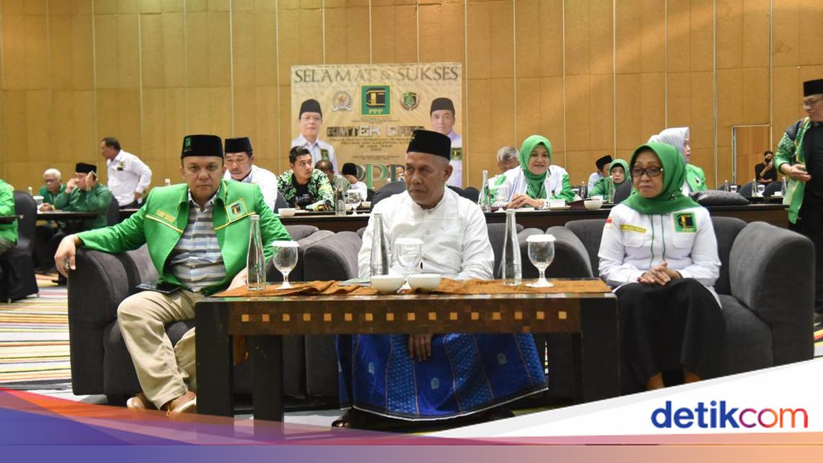 Resapi Pesan Mbah Moen, Ketua PWNU Jatim Siap Bantu PPP Kembali Berjaya